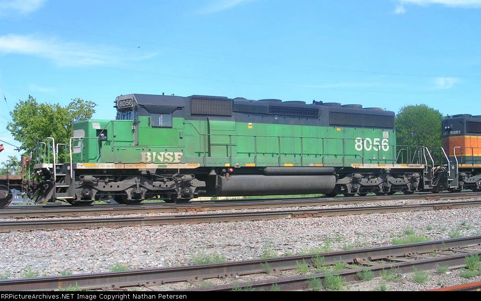 BNSF 8056